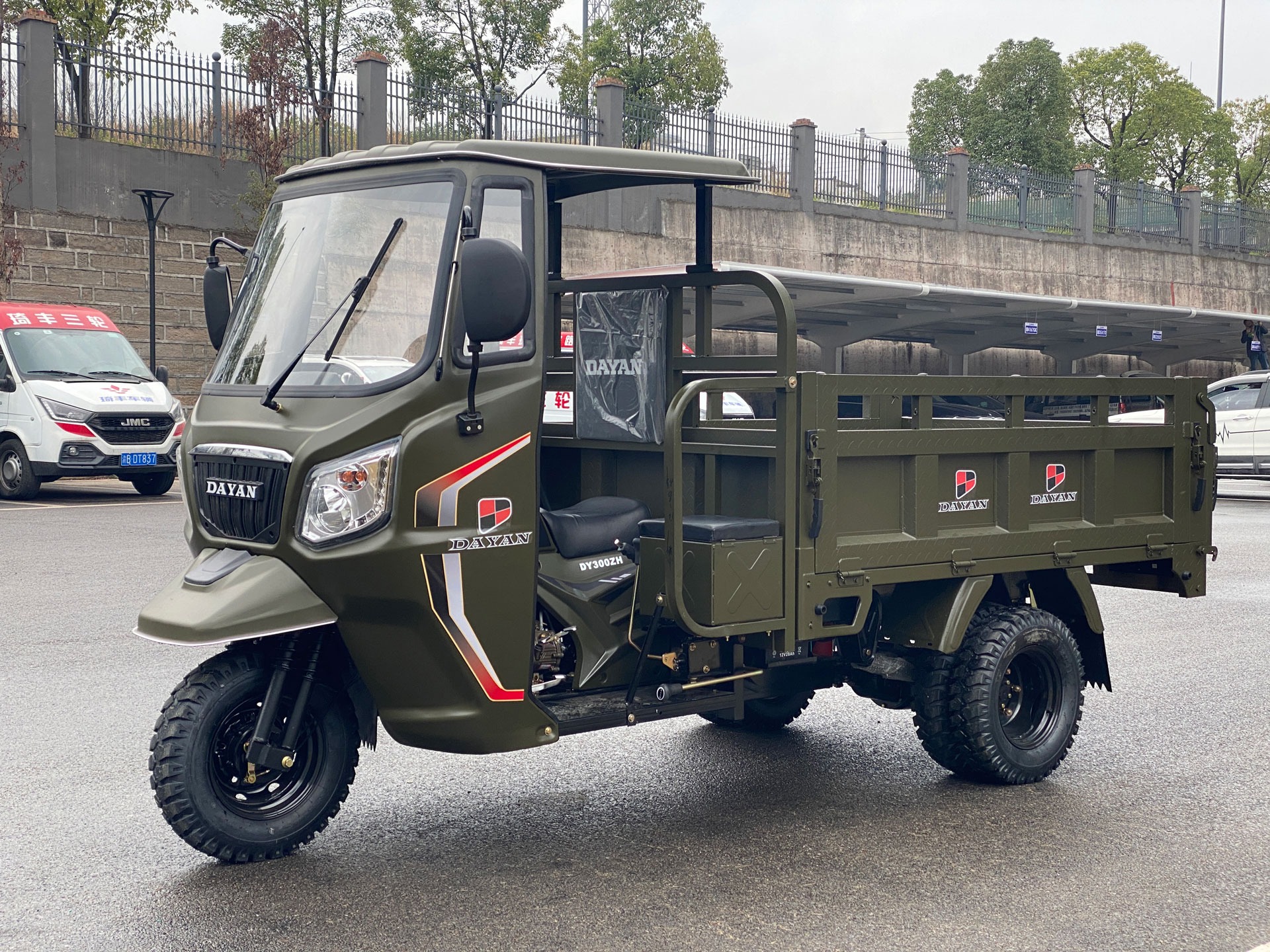 DAYAN-军绿双灯带自卸-Chongqing Beiyi Vehicle Co., Ltd.